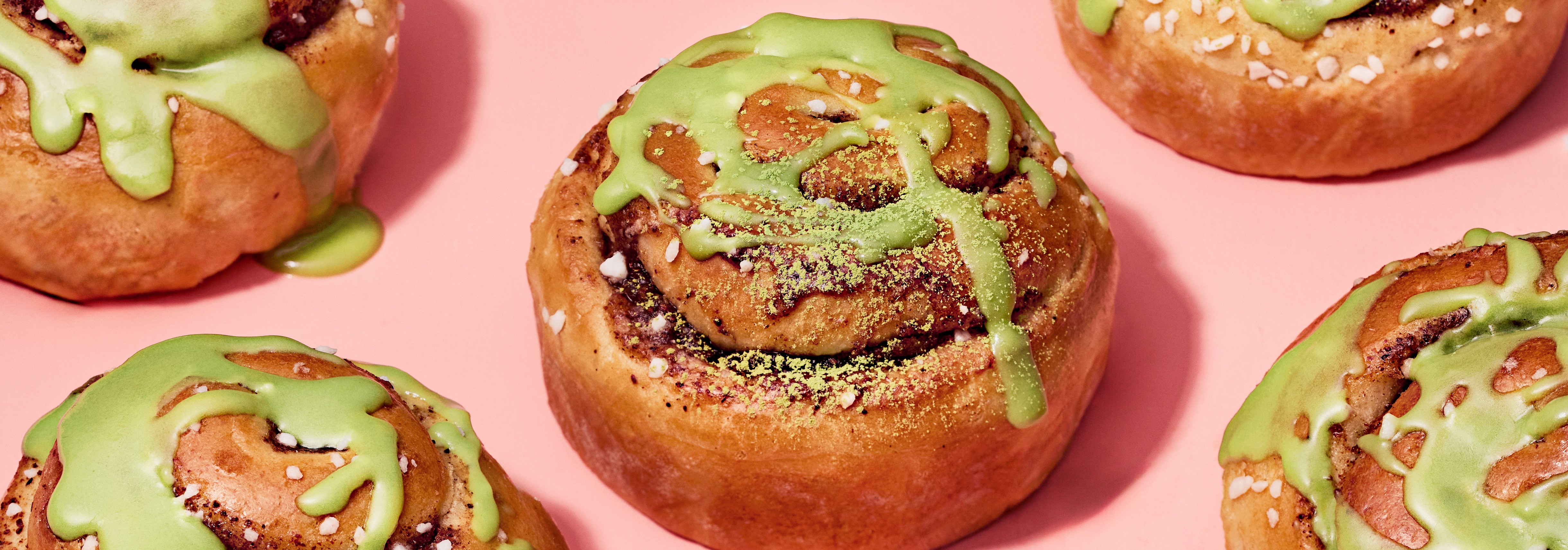Matcha-kuorrutteiset kanelipullat | Lantmännen Unibake